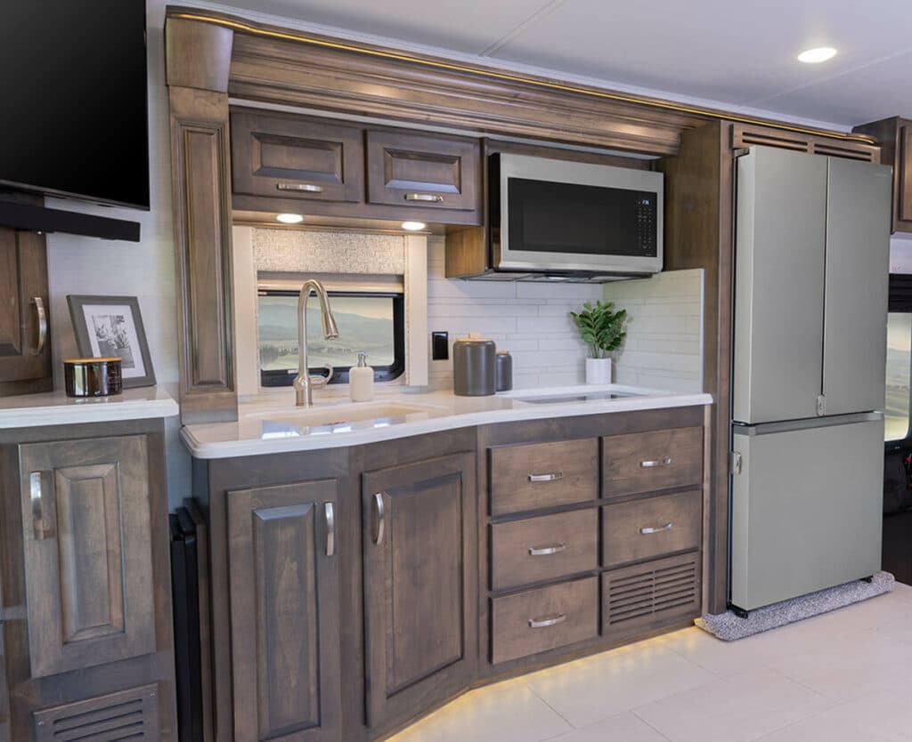 Renegade Verona LE Motorhomes for Sale in Mocksville, NC | Trailers Of ...