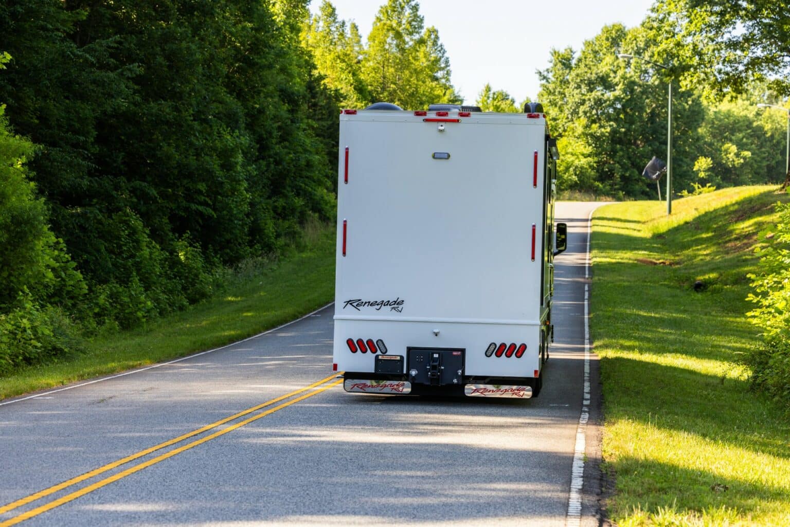 Renegade Classic Motorhomes for Sale in Mocksville, NC | Trailers Of ...